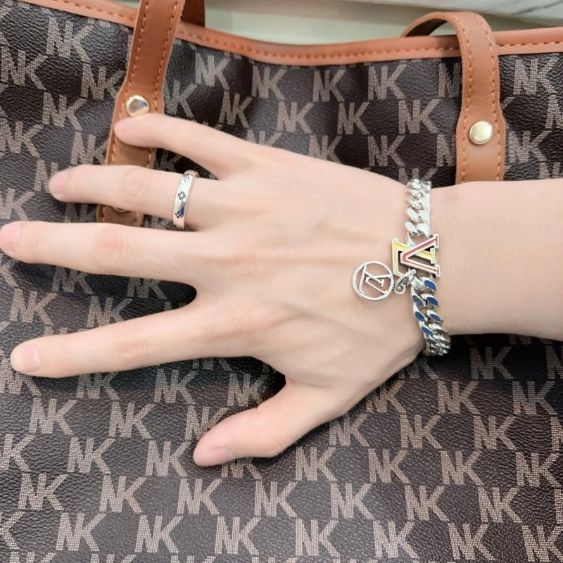 Precise copy Louis Vuitton Brooches