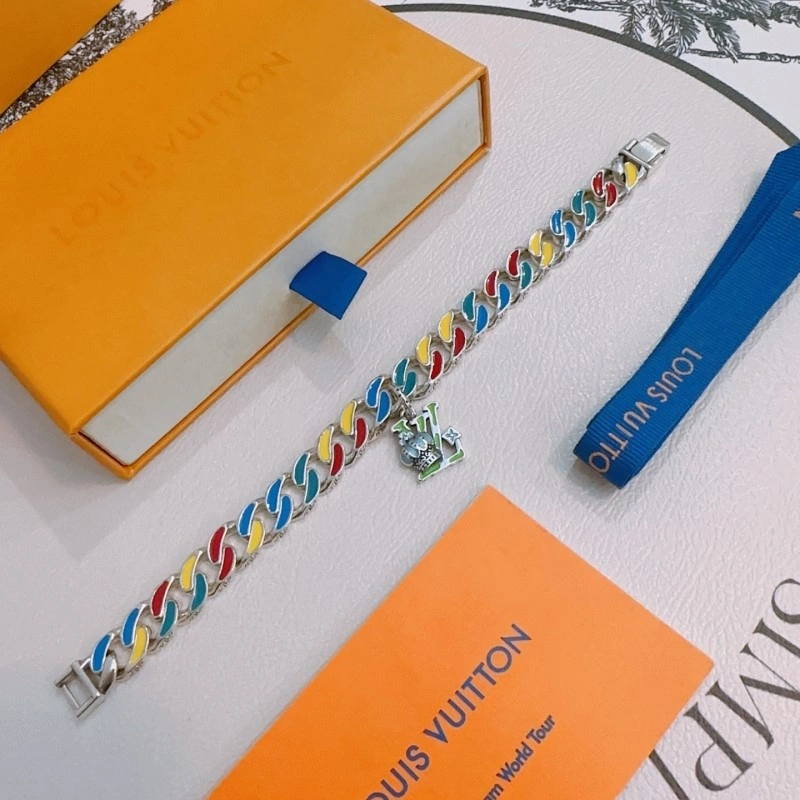 Official Louis Vuitton Brooches