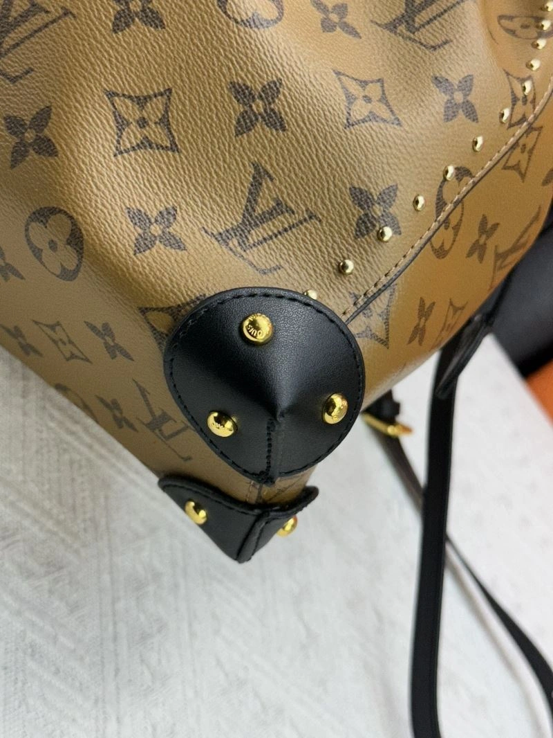 Reasonably priced Louis Vuitton Bucket Bags