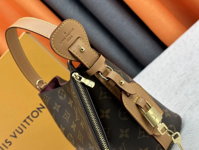Perfect replica Louis Vuitton Bucket Bags