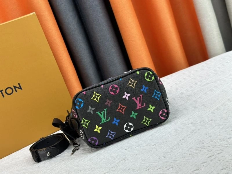 Inexpensive Louis Vuitton Bucket Bags