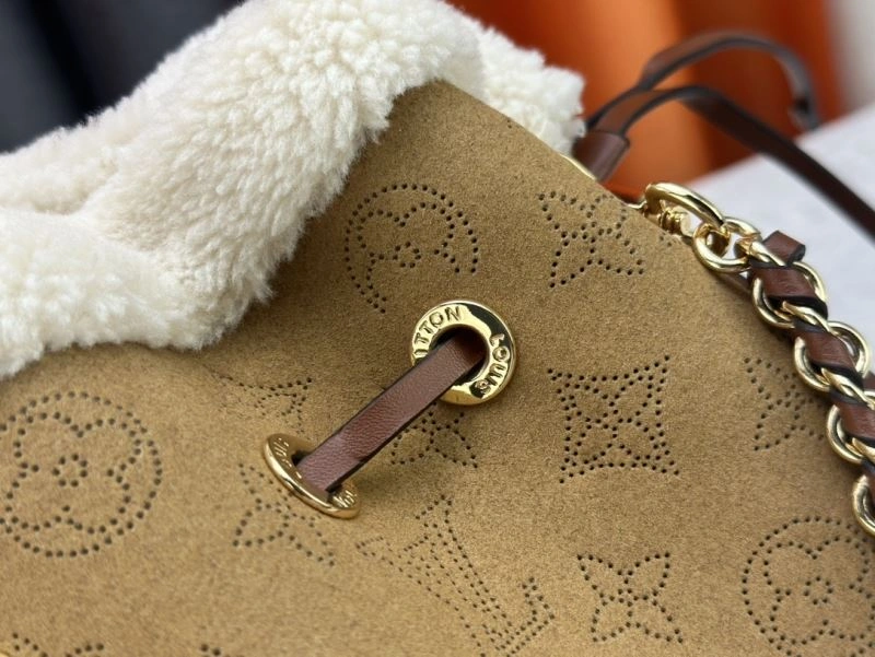 Discounted Louis Vuitton Bucket Bags