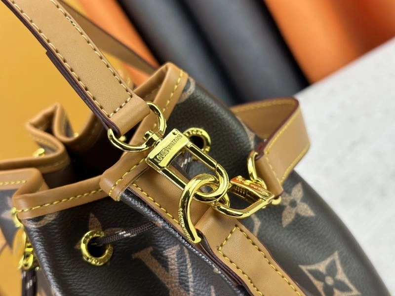 High accuracy Louis Vuitton Bucket Bags