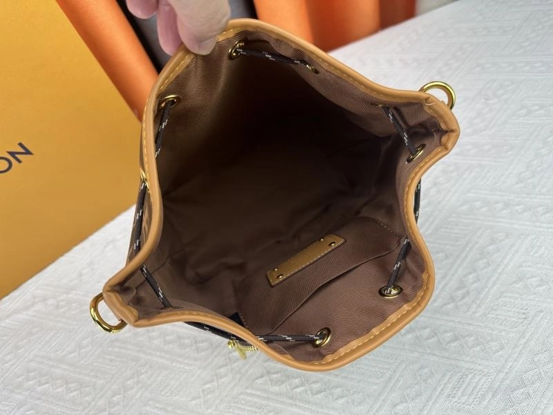 High accuracy Louis Vuitton Bucket Bags