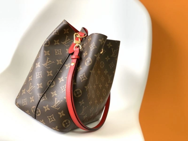 High accuracy Louis Vuitton Bucket Bags