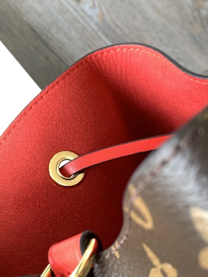 High accuracy Louis Vuitton Bucket Bags