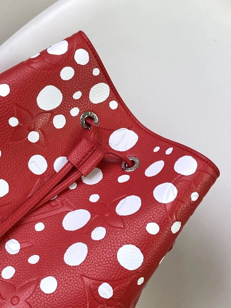 Bargain Louis Vuitton Bucket Bags