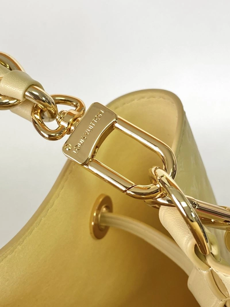 Low-cost Louis Vuitton Bucket Bags