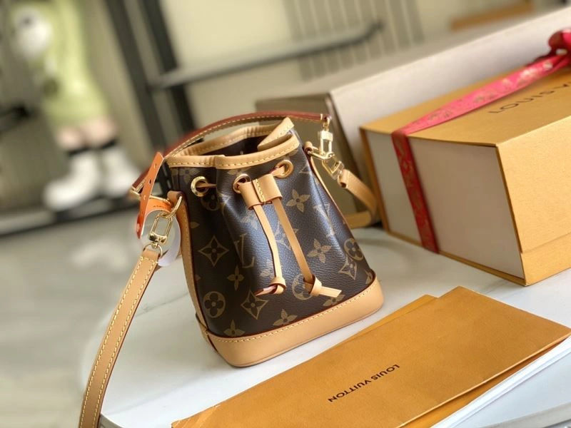 Real Louis Vuitton Bucket Bags