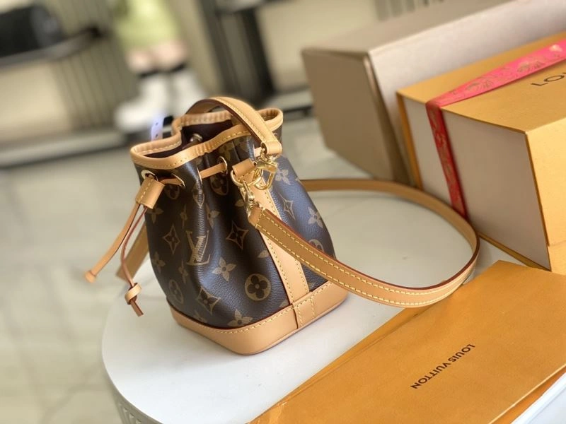Real Louis Vuitton Bucket Bags