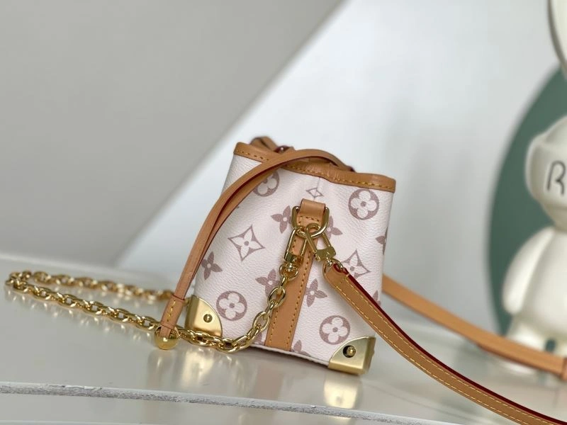 Cut-rate Louis Vuitton Bucket Bags