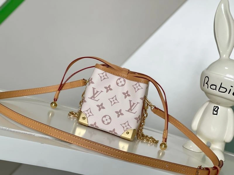 Cut-rate Louis Vuitton Bucket Bags