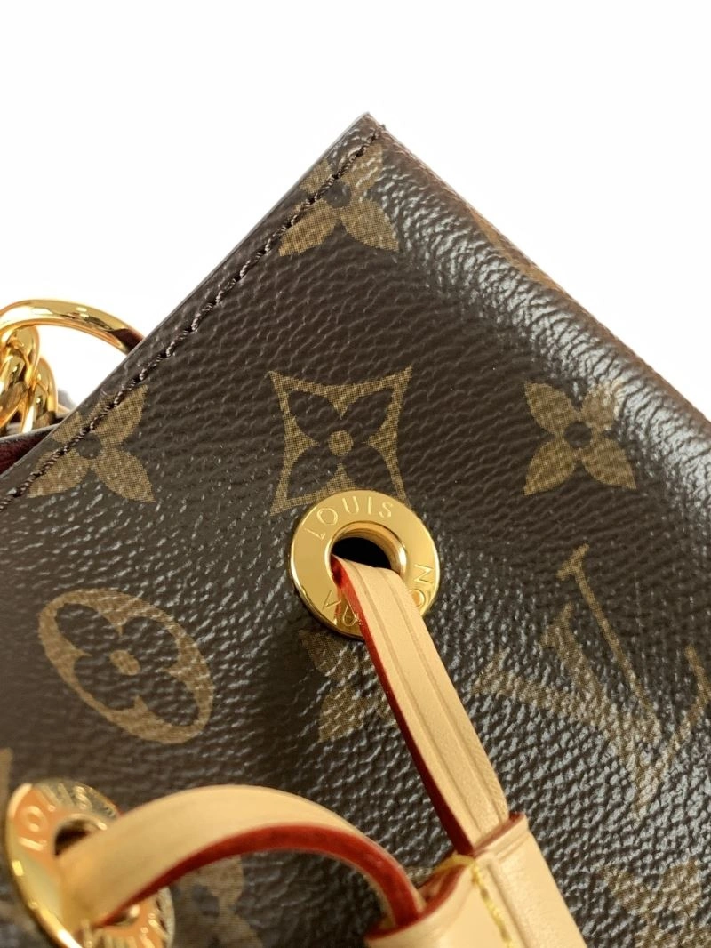 Bargain Louis Vuitton Bucket Bags