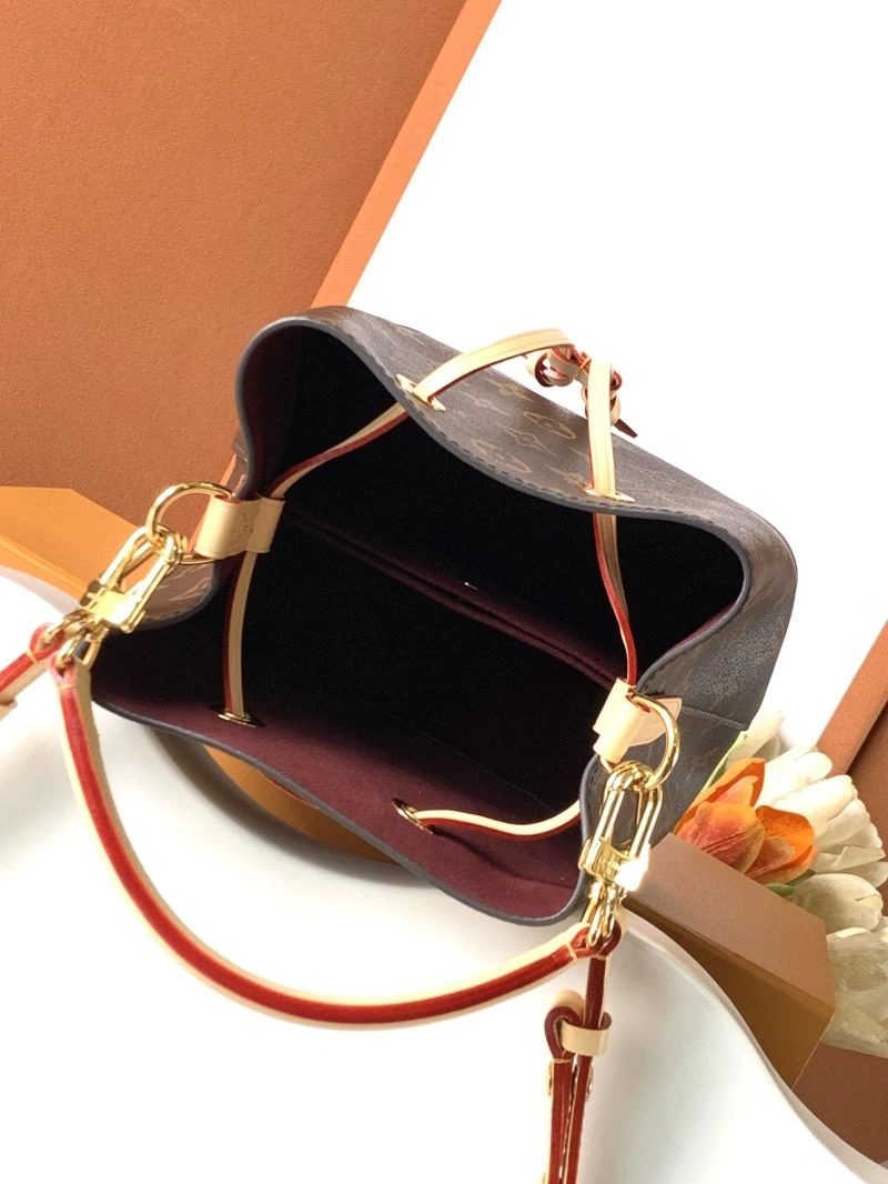 Bargain Louis Vuitton Bucket Bags