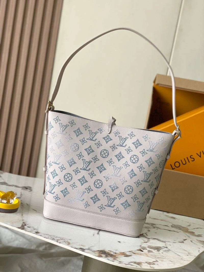 Bargain Louis Vuitton Bucket Bags