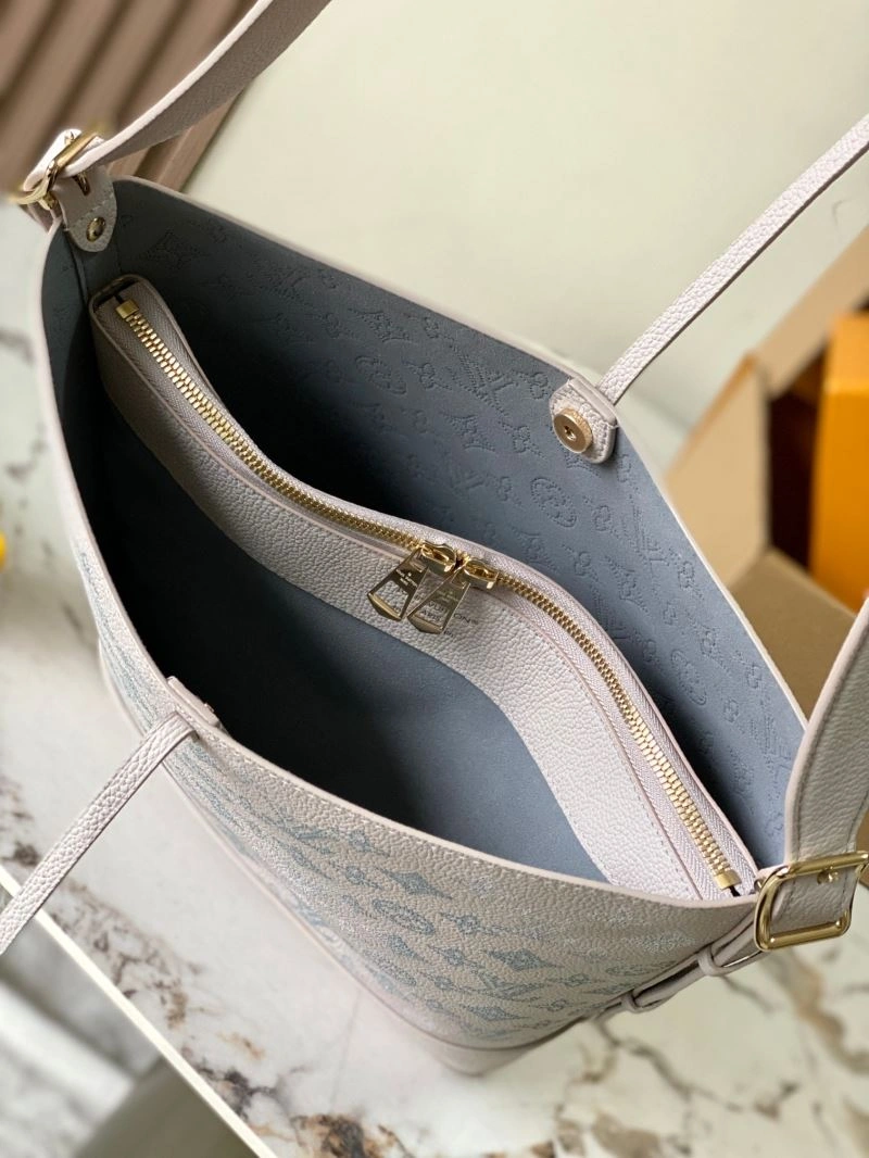 Bargain Louis Vuitton Bucket Bags