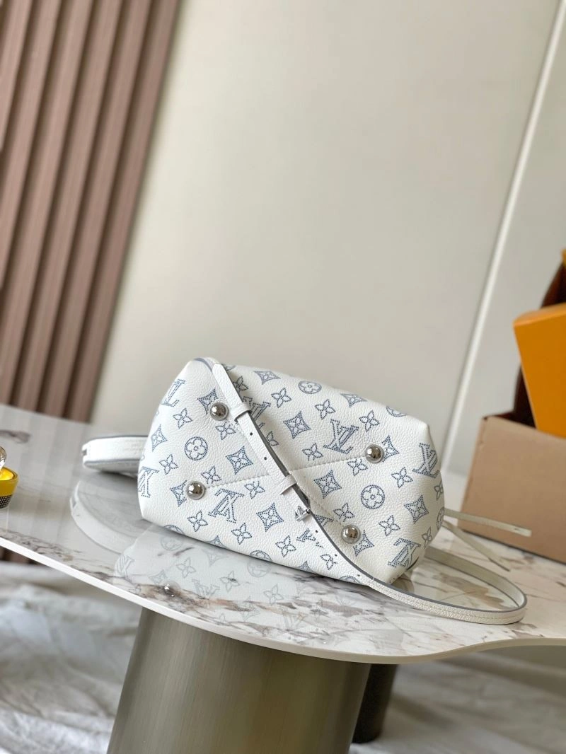 Reasonably priced Louis Vuitton Bucket Bags