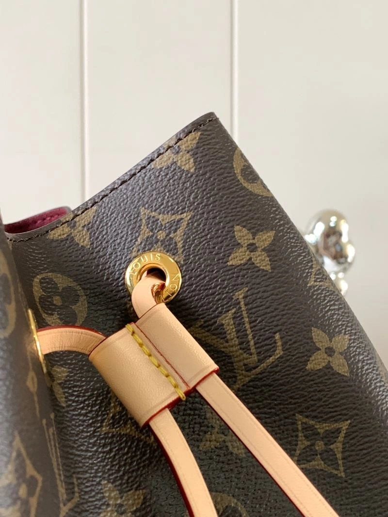 Bargain Louis Vuitton Bucket Bags