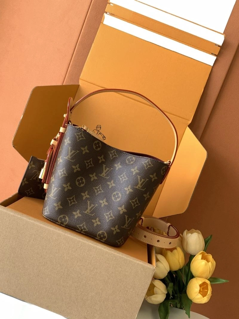 High accuracy Louis Vuitton Bucket Bags