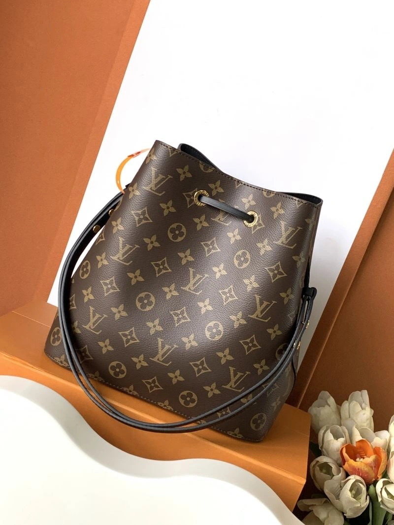High fidelity Louis Vuitton Bucket Bags