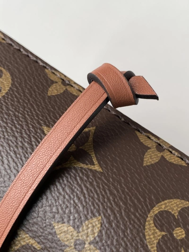 Indistinguishable Louis Vuitton Bucket Bags
