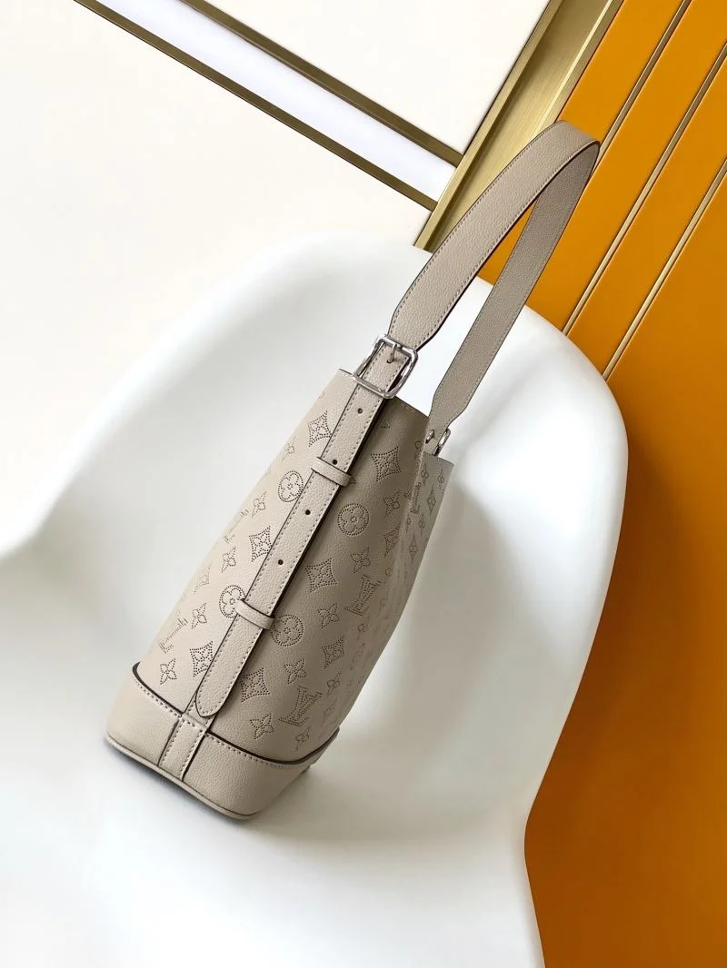 High accuracy Louis Vuitton Bucket Bags
