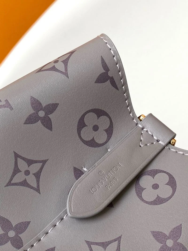 Cut-rate Louis Vuitton Bucket Bags