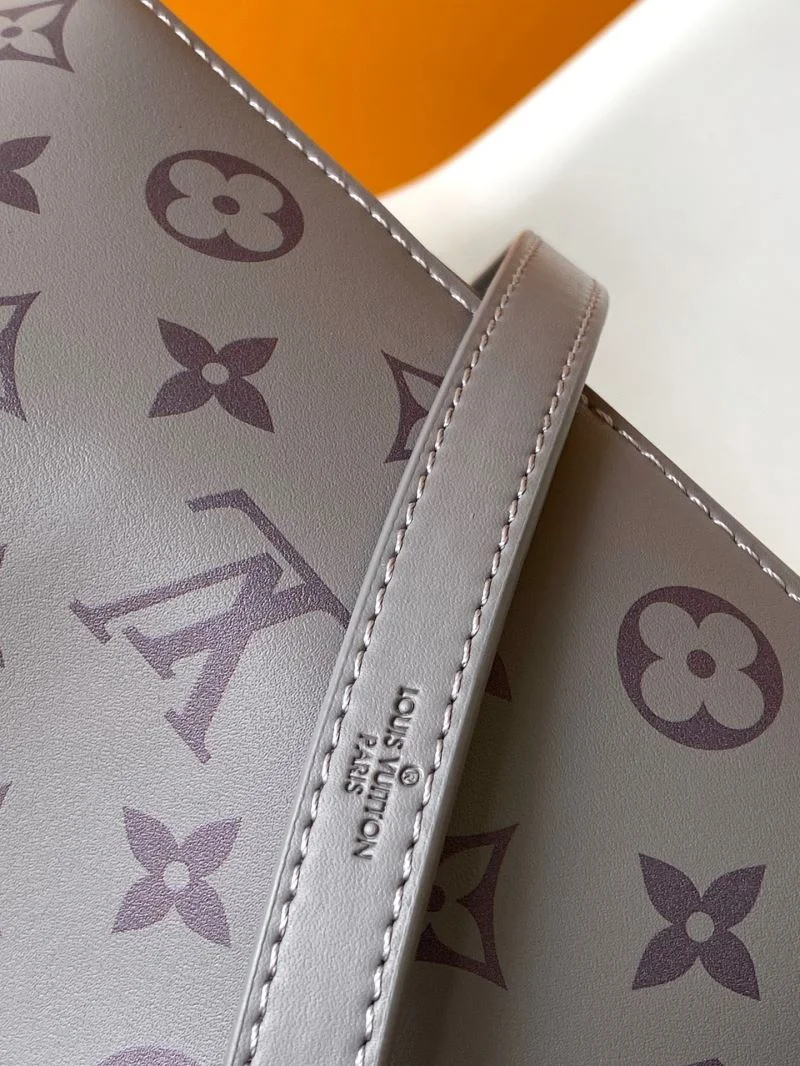Cut-rate Louis Vuitton Bucket Bags