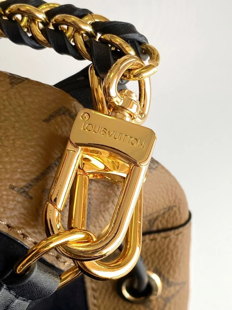 Accurate model Louis Vuitton Bucket Bags