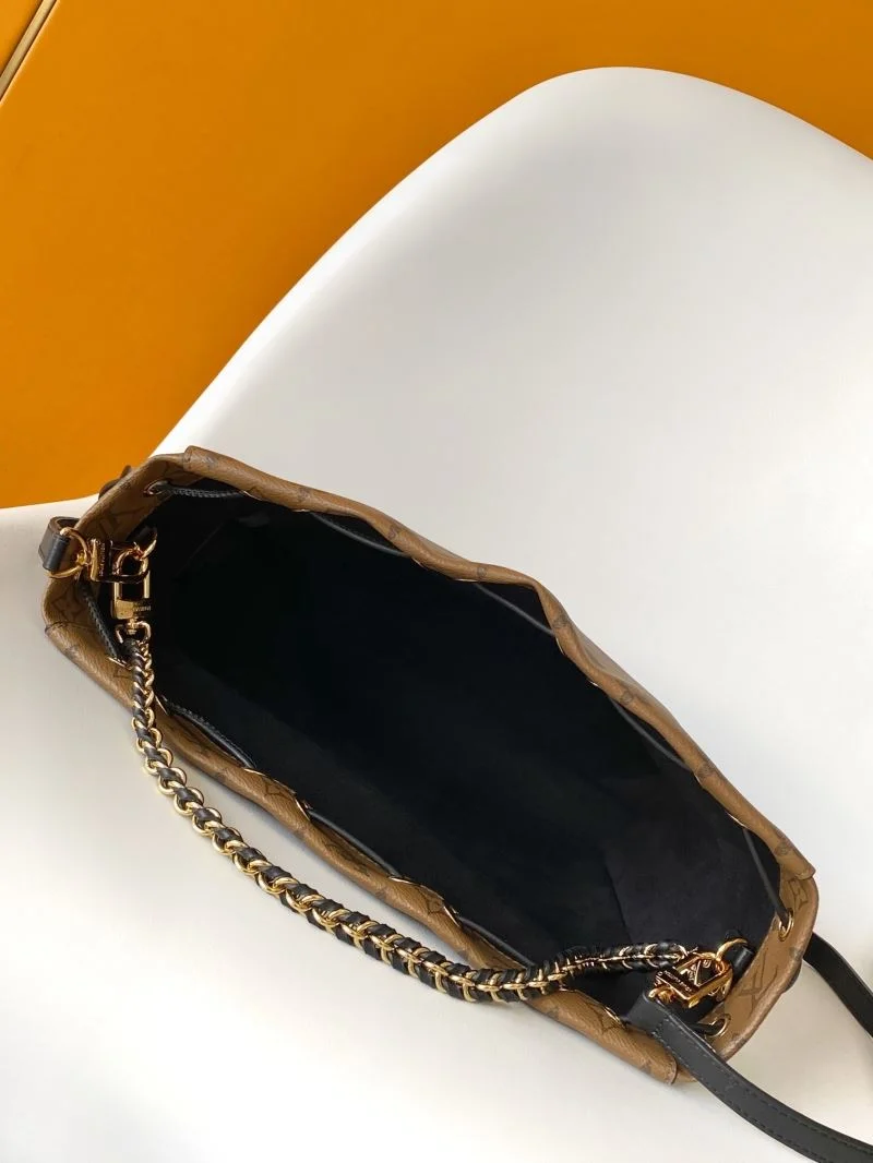 Accurate model Louis Vuitton Bucket Bags