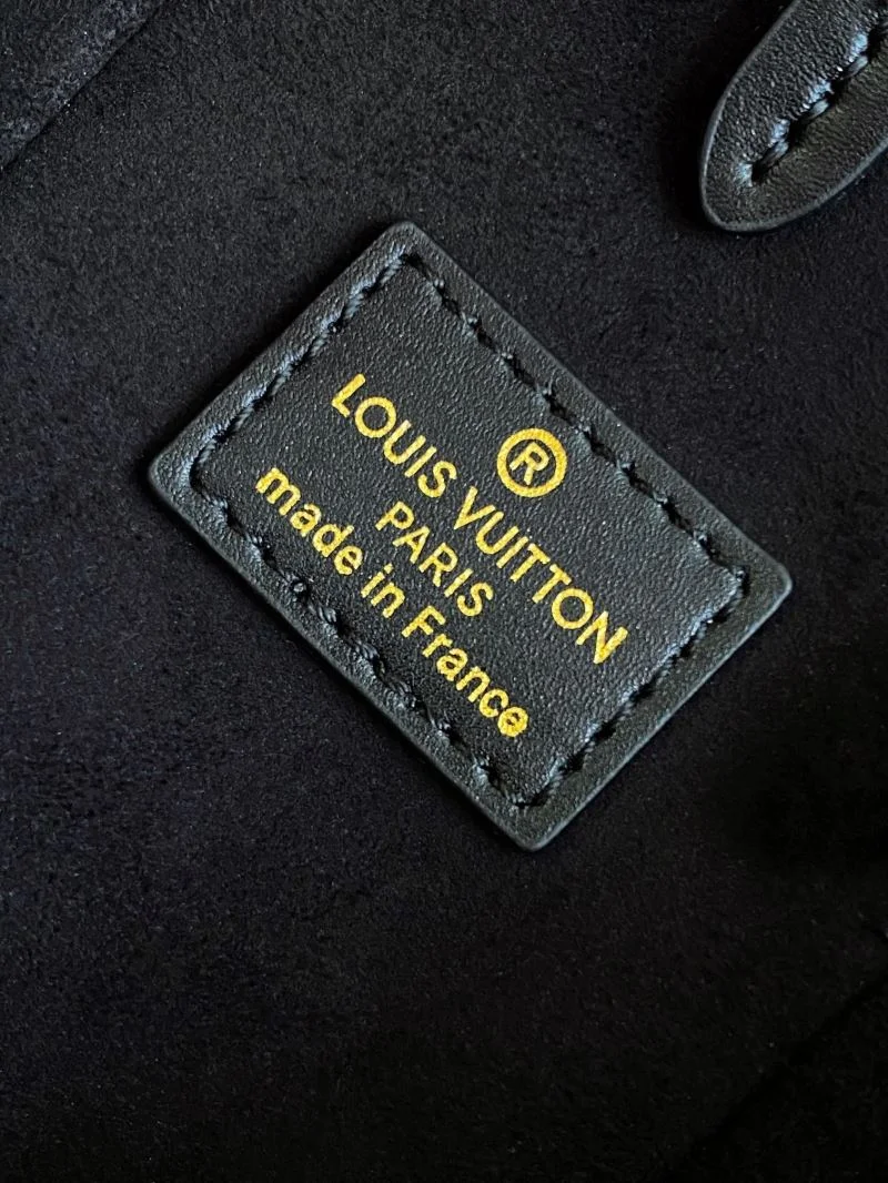 Accurate model Louis Vuitton Bucket Bags