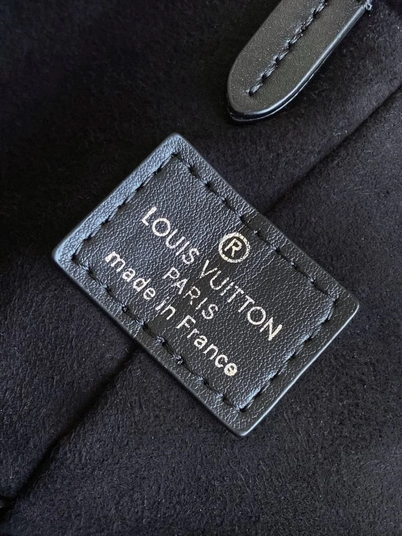 High accuracy Louis Vuitton Bucket Bags