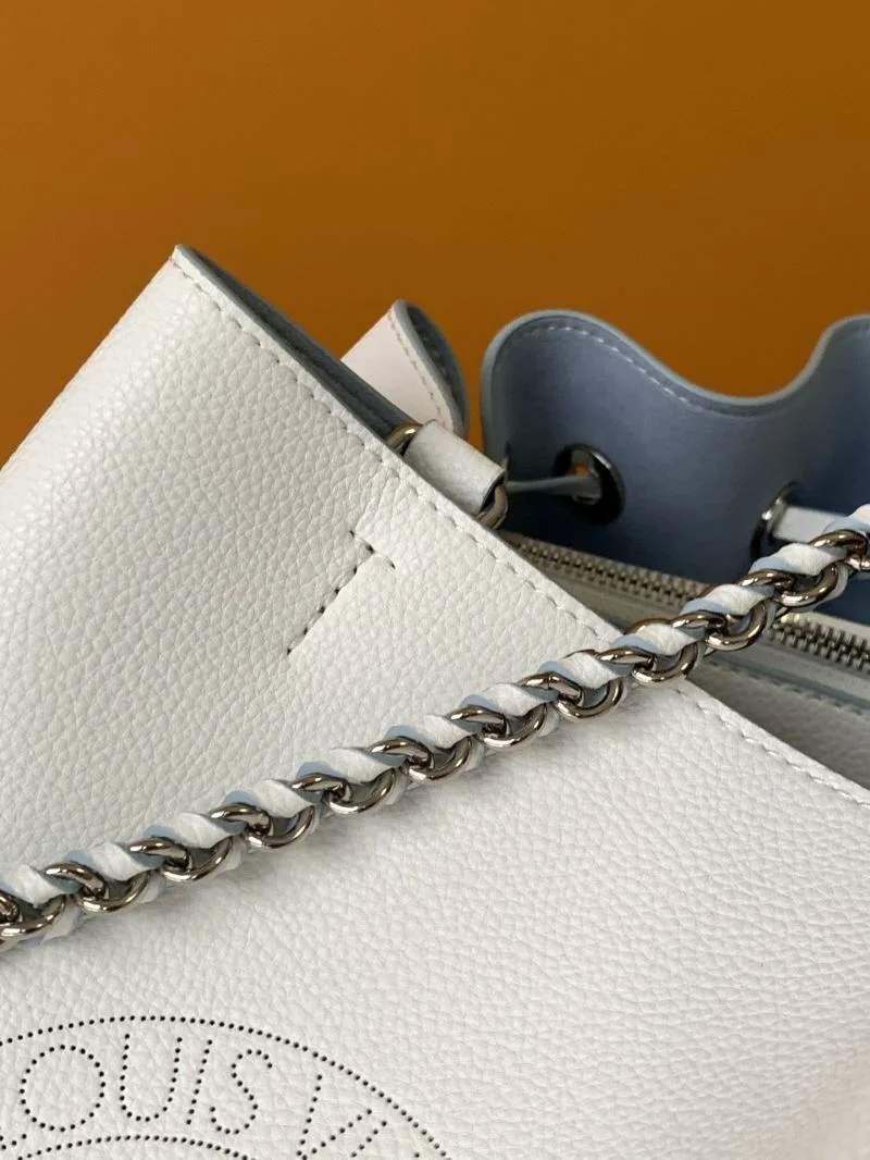 Low-cost Louis Vuitton Bucket Bags