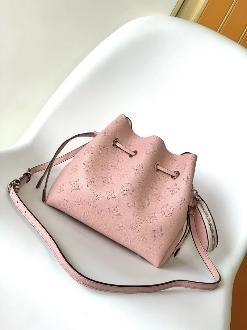 Cut-rate Louis Vuitton Bucket Bags