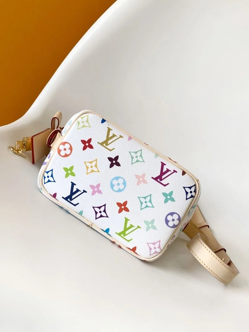 Precise copy Louis Vuitton Bucket Bags