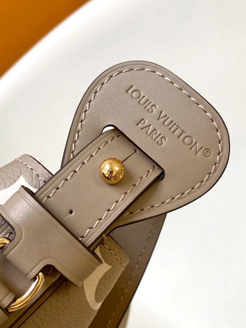 Top match Louis Vuitton Bucket Bags