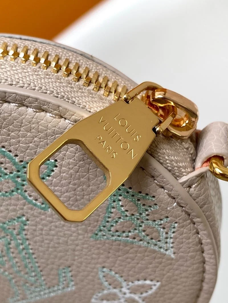 Value-priced Louis Vuitton Bucket Bags