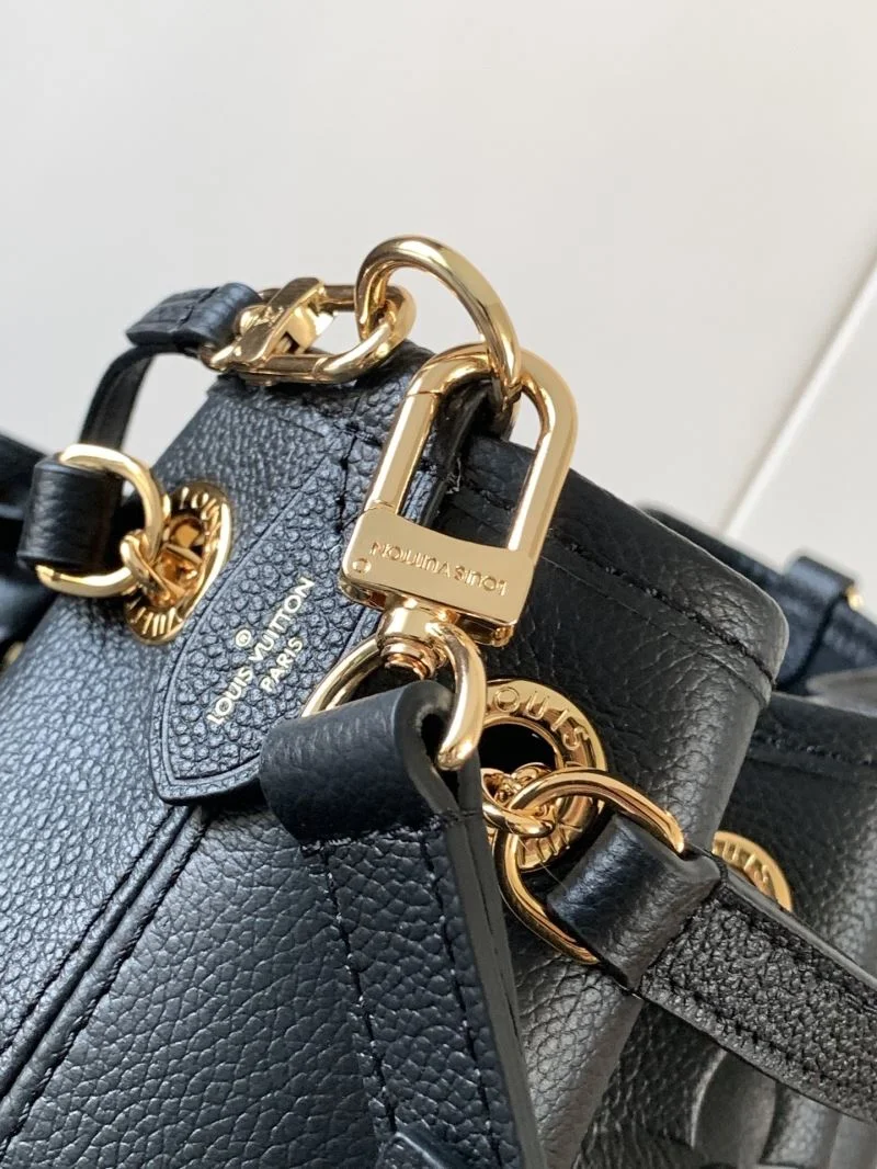 High fidelity Louis Vuitton Bucket Bags