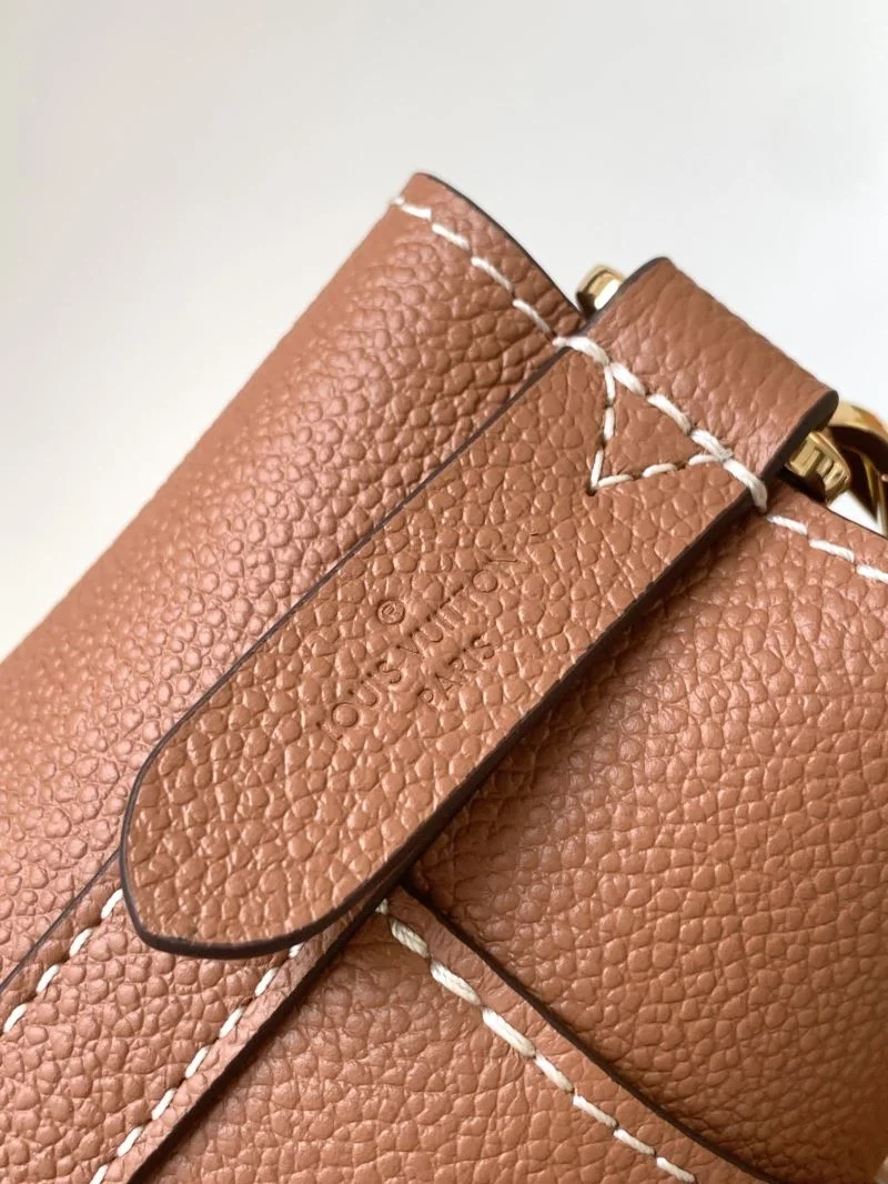 1:1 copy Louis Vuitton Bucket Bags