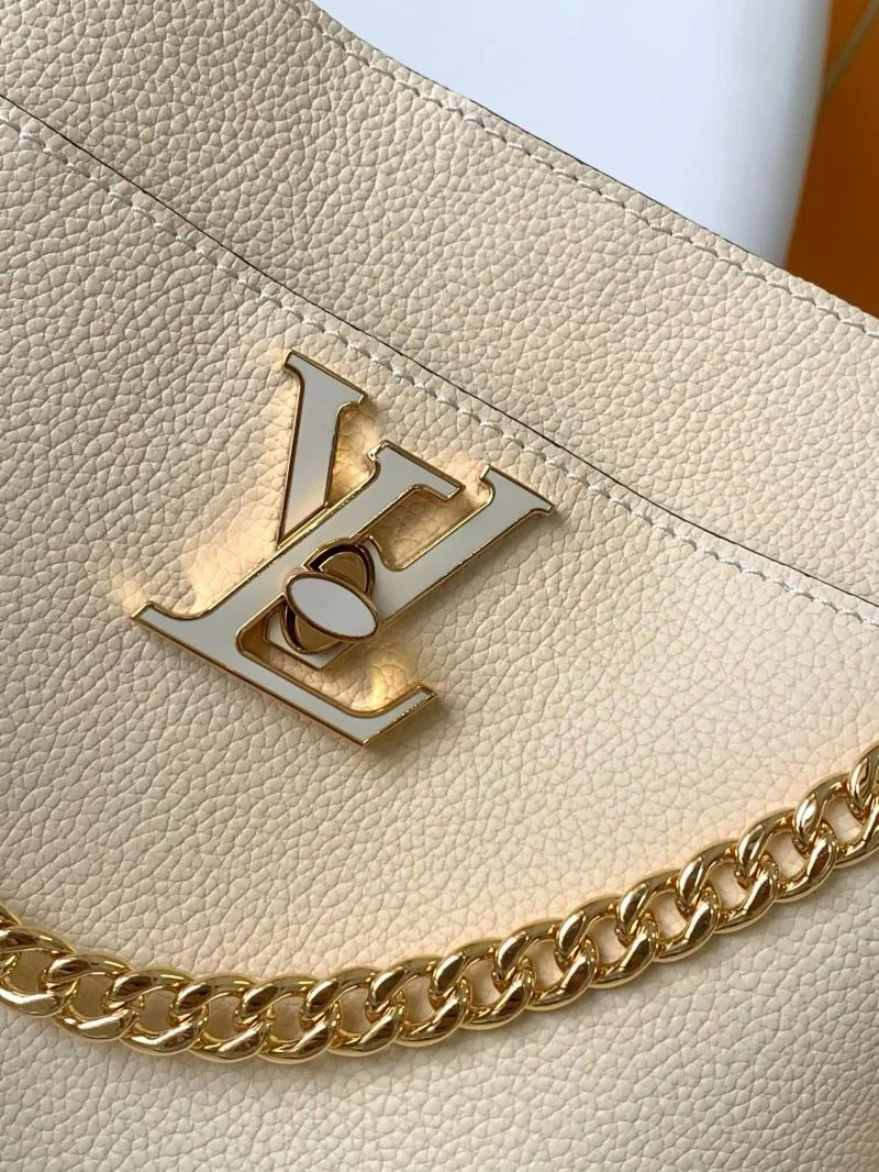 Cut-rate Louis Vuitton Bucket Bags