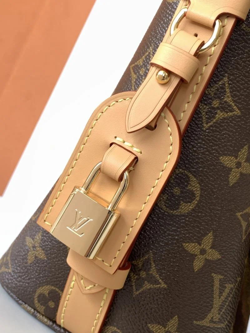 Mirror quality Louis Vuitton Bucket Bags