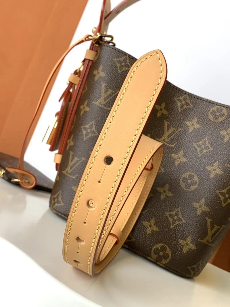 Mirror quality Louis Vuitton Bucket Bags
