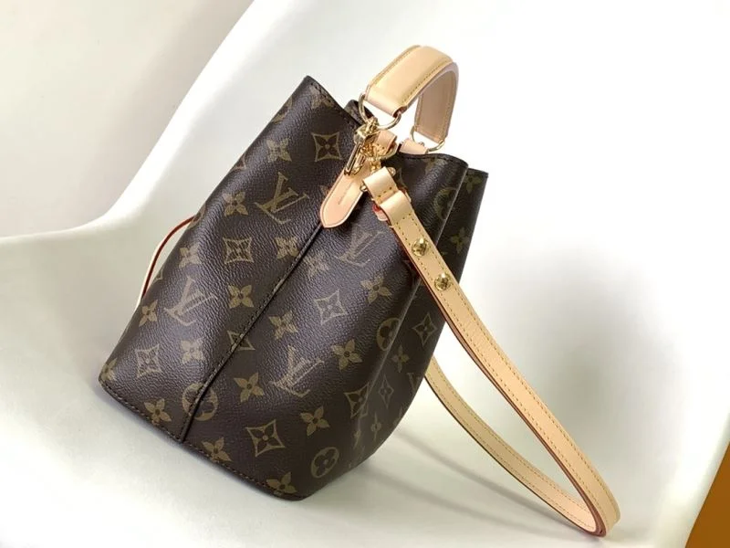 Accurate model Louis Vuitton Bucket Bags