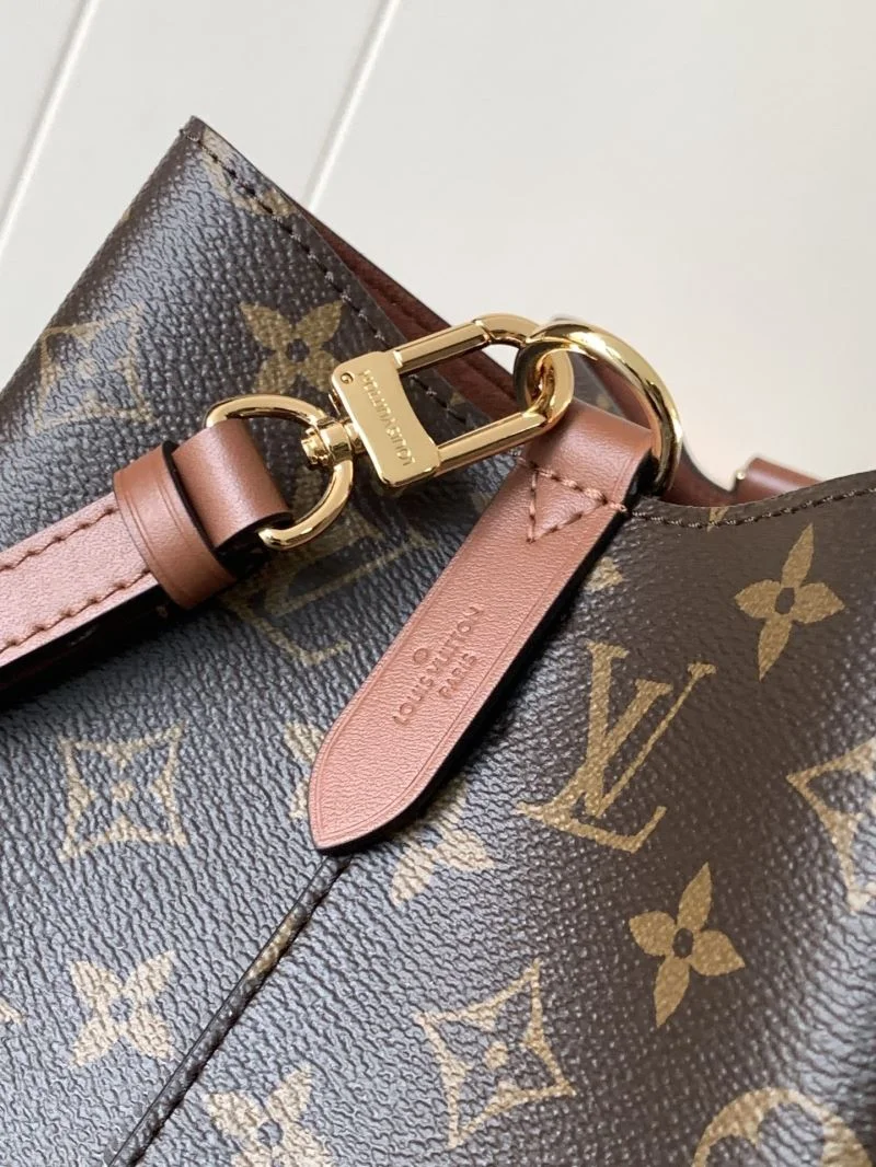 High fidelity Louis Vuitton Bucket Bags