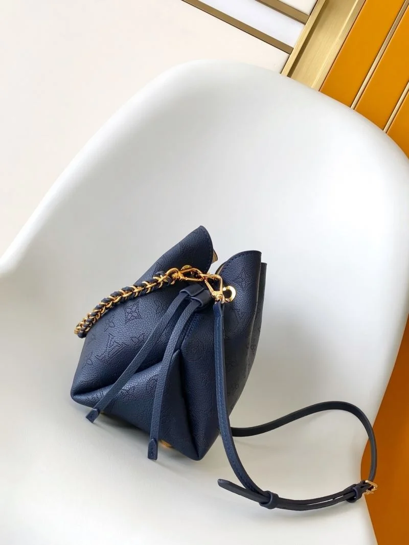 Top match Louis Vuitton Bucket Bags