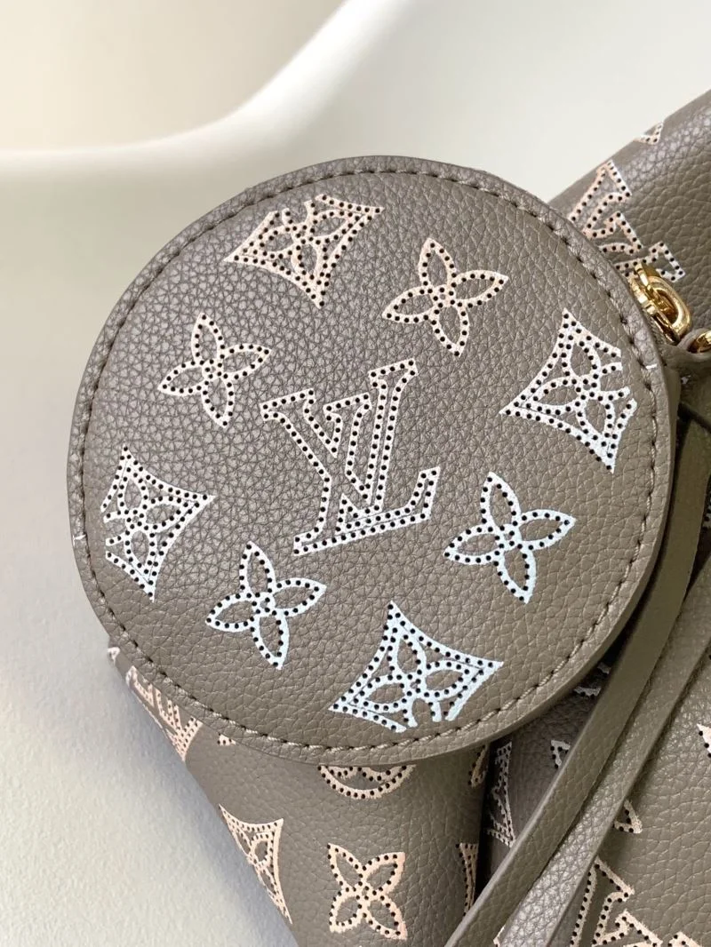Reasonably priced Louis Vuitton Bucket Bags