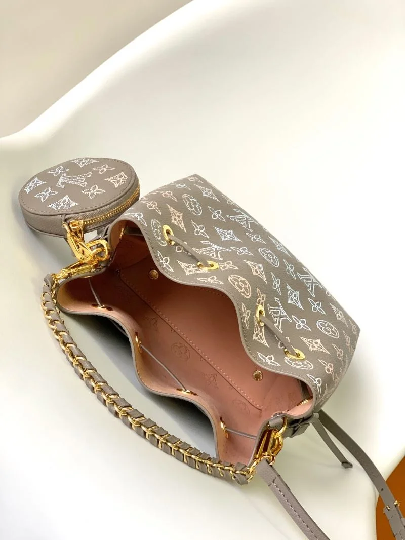 Reasonably priced Louis Vuitton Bucket Bags