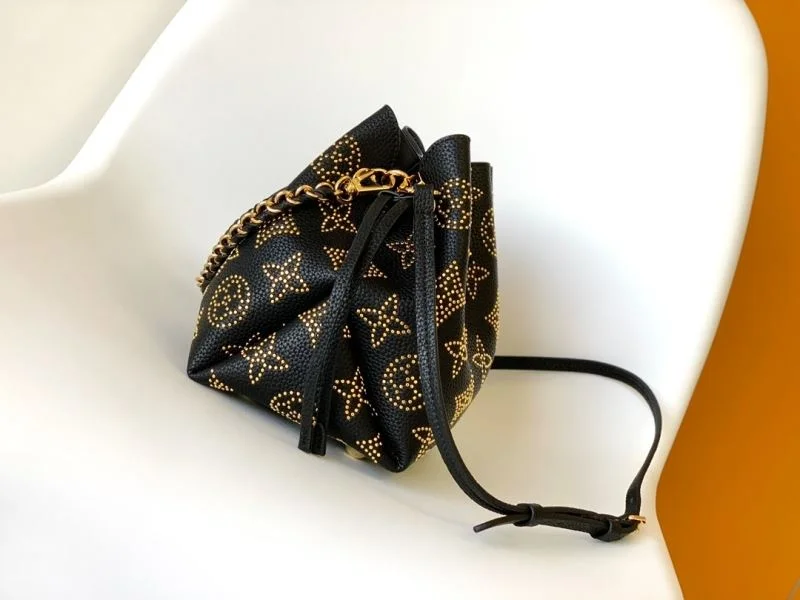 Bargain Louis Vuitton Bucket Bags