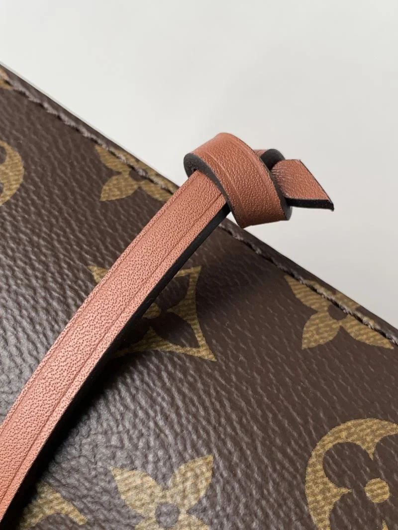 Value-priced Louis Vuitton Bucket Bags