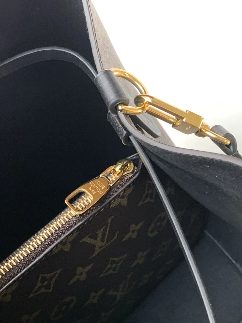 Bargain Louis Vuitton Bucket Bags